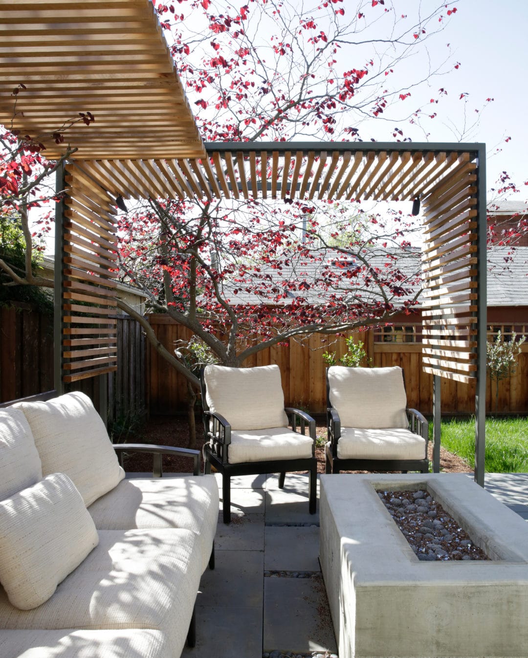 Backyard Trellis • Oakland, CA - V Studio